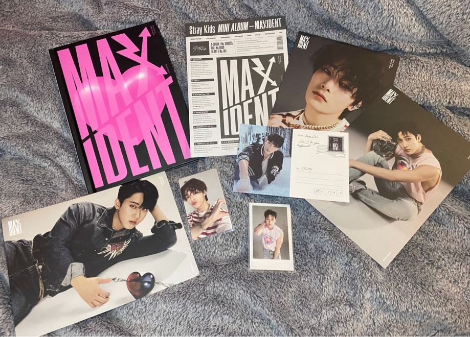 KPOP stray kids maxident album