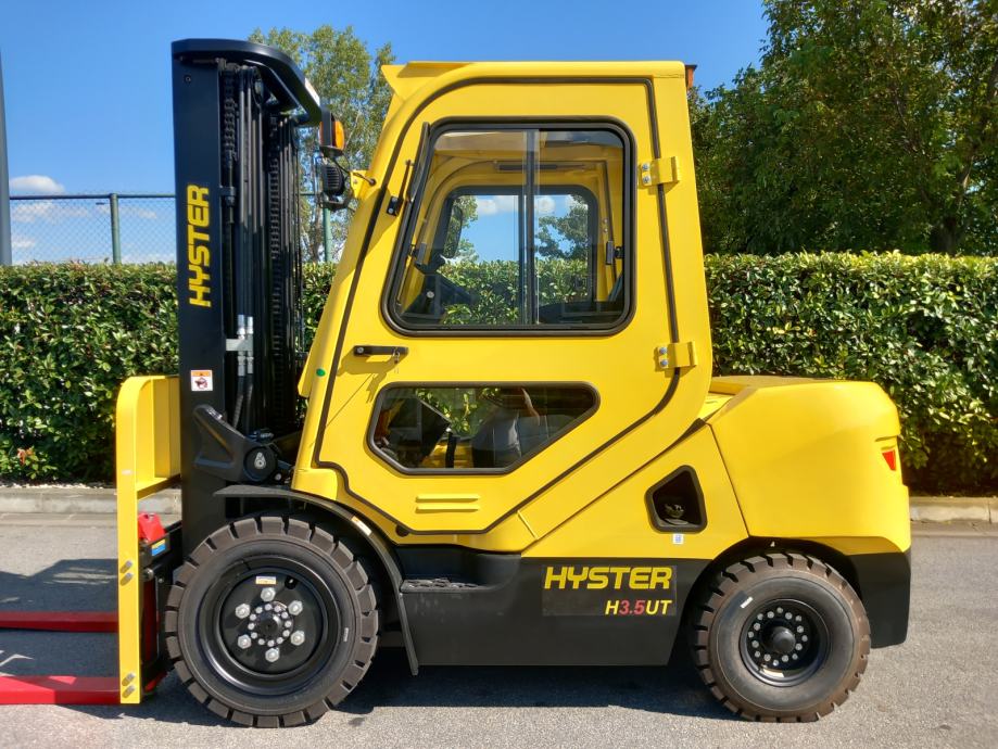 Čeoni viličar Hyster H3.5UT, 3.500 kg, diesel - D01339