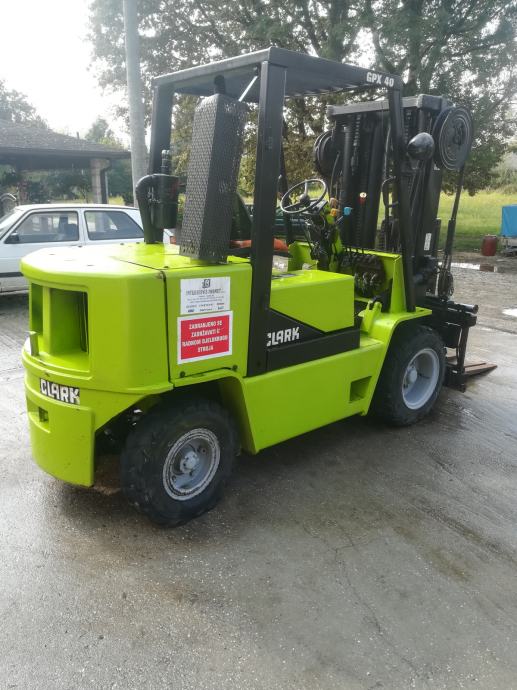 Clark GPX40 duple vilice, posmak, 5t