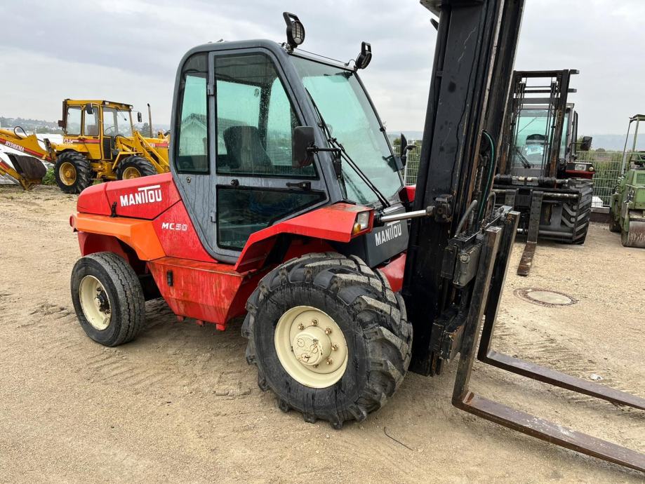 MANITOU MC 50 - TERENSKI VILICAR