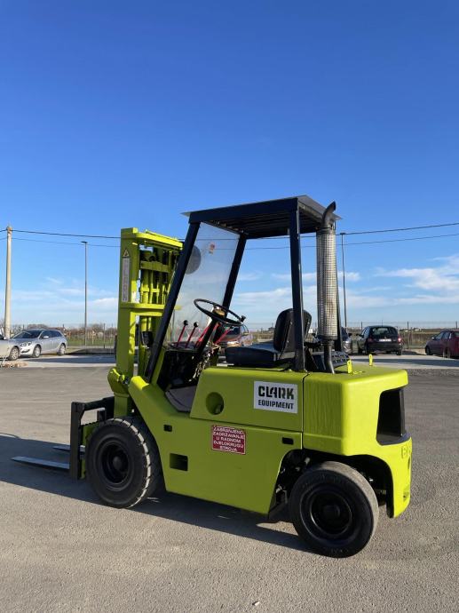 VILIČAR CLARK C 500 DIESEL, SERVO, BOČNI POMAK,DUPLEX KRAN