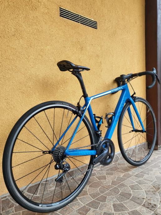 Canyon Ultimate Ultegra Di2 CF SL F10