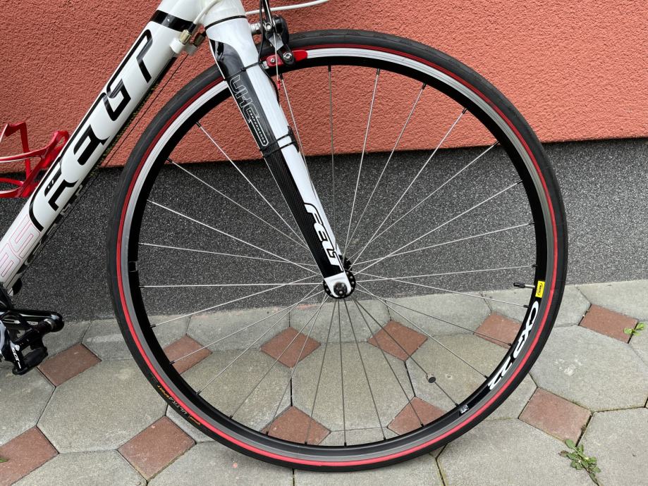 Cestovni bicikl Felt F85 (2012) vel. 58