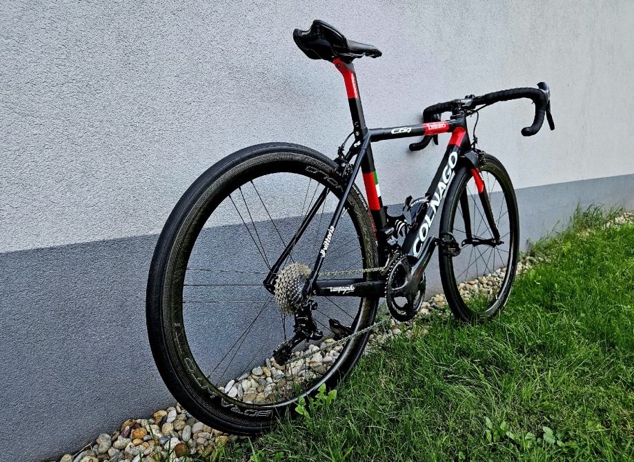 Colnago C64 UAE 48s - Powermetar