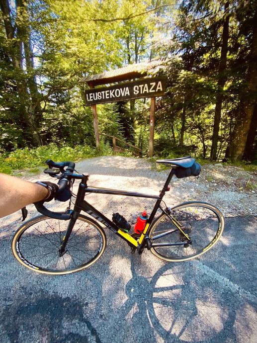 Cube Attain 105 rim brakes