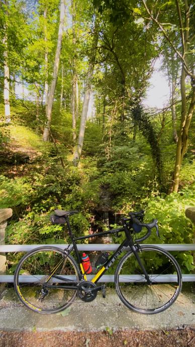 Cube Attain 105 rim brakes