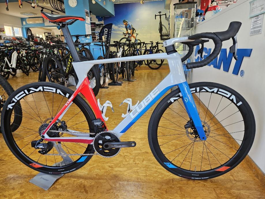 Cube Litening C68X race veličina 60