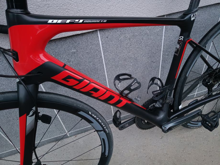 GIANT DEFY 1 PRO DISC, VELIČINA M, ULTEGRA 2X11, HIDRAULIČNI DISKI