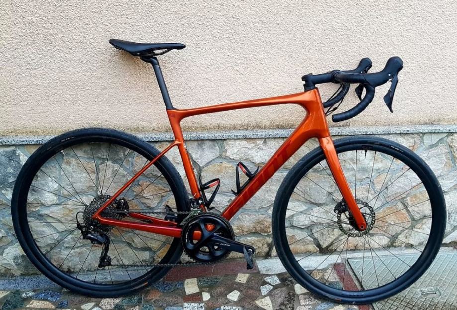 Giant Defy 2022 Custom
