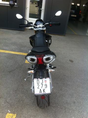 Aprilia Dorsoduro 750 cm3, 2008 god.
