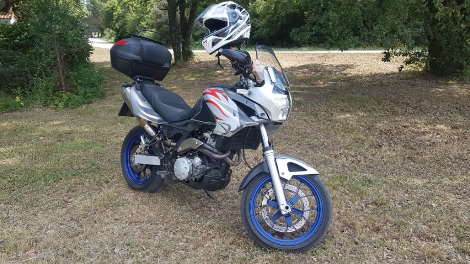 Aprilia Pegaso strada 650 cm3 SNIZENO, 2007 god.