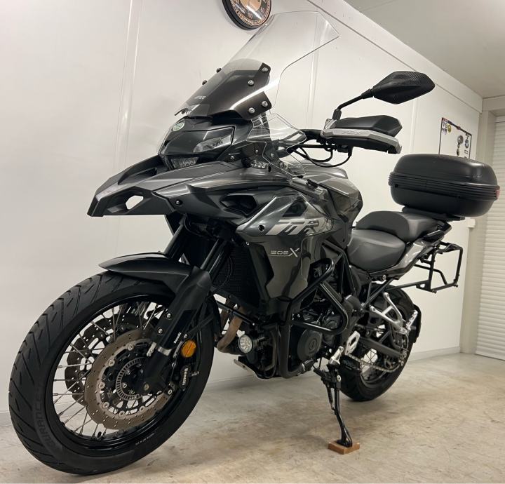 Benelli TRK502X TRK 502 X A2 ABS LED KOFER 500 cm3, 2020 god.