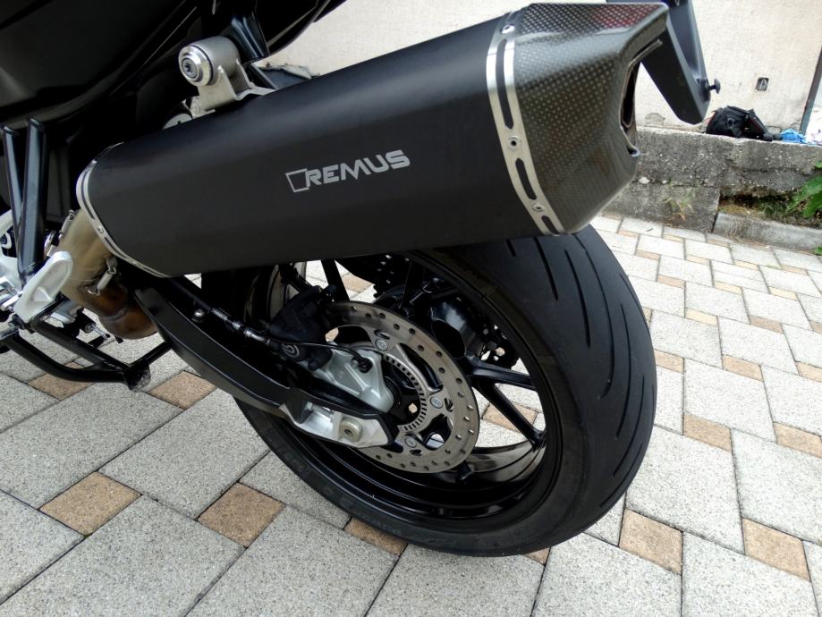 BMW F 800R ABS, 2016. Samo 8140 km, REMUS AUSPUH, Reg.08.2017. ZAMJENA ...