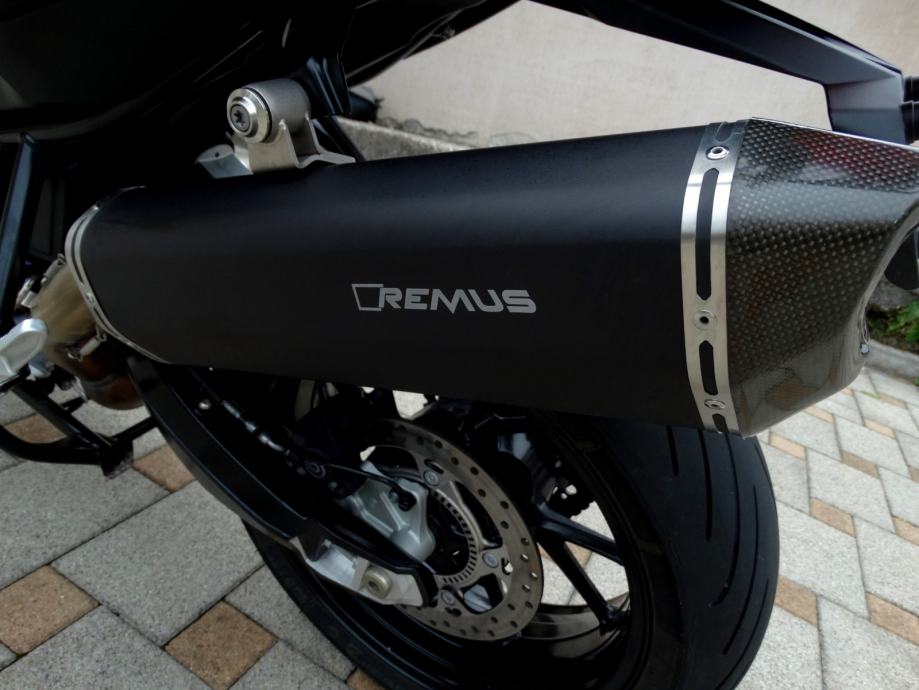 BMW F 800R ABS, 2016. Samo 8140 km, REMUS AUSPUH, Reg.08.2017. ZAMJENA ...