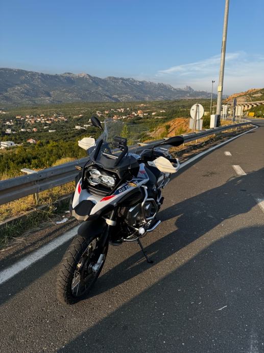 BMW Gs 1250 adv 1254 cm3, 2024 god.
