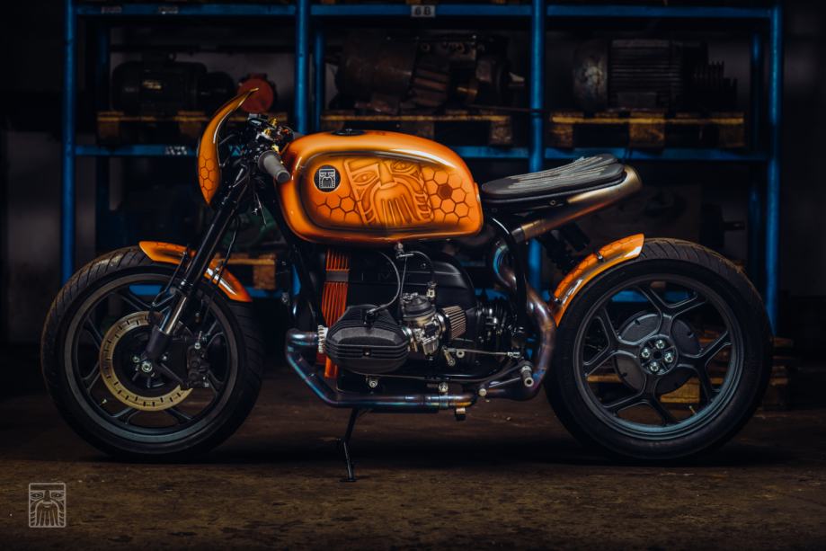 BMW R100 cafe racer by Incerum, 1984 god.