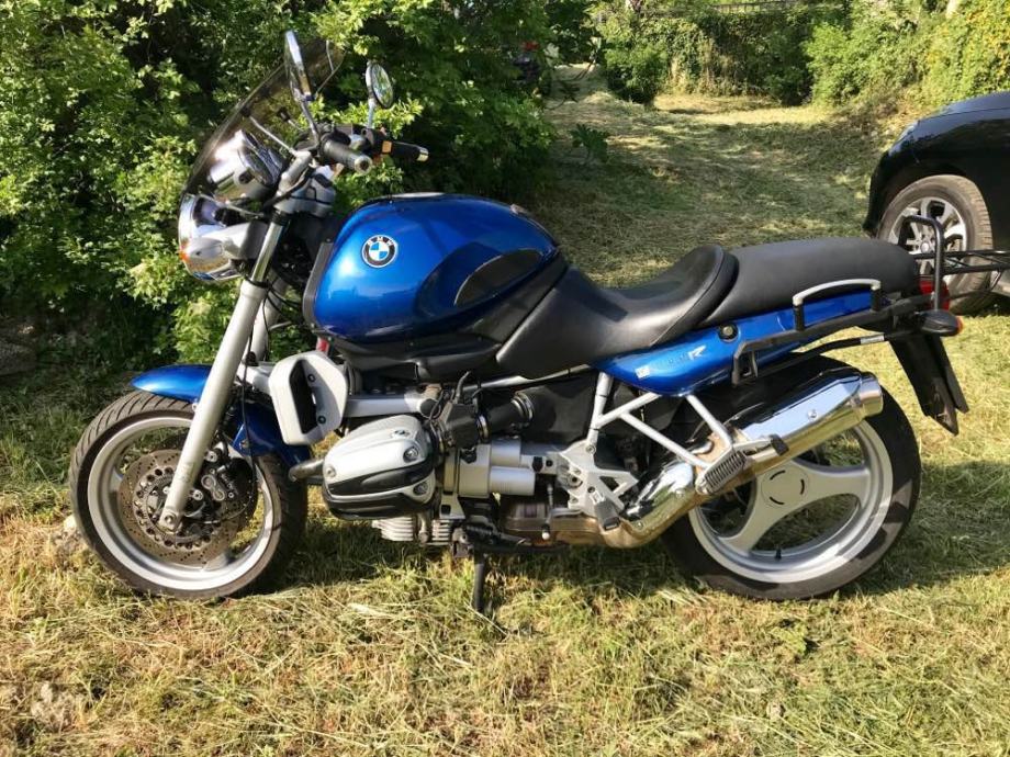 BMW R1100R izvrsno stanje, 3 kofera, garažiran, 2000 god.
