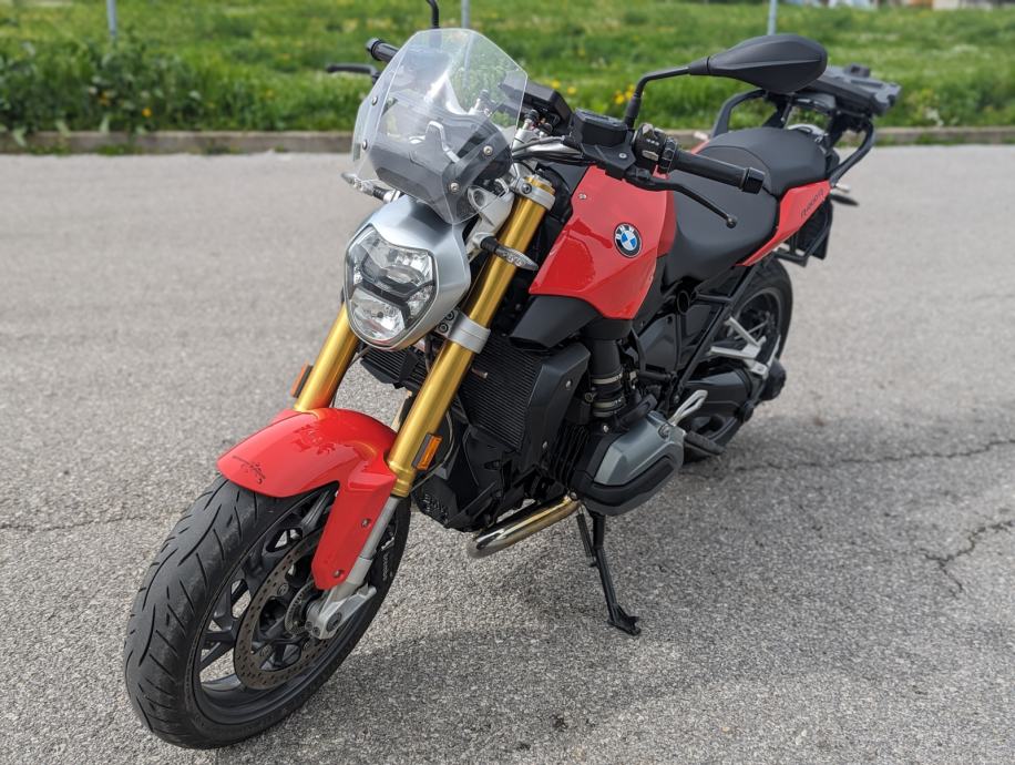 BMW R1200R 2017 21000km, 2017 god.