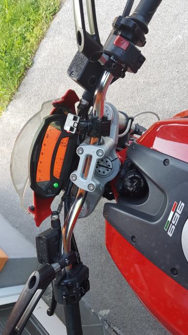 Ducati 769 696 cm3, 2008 god.