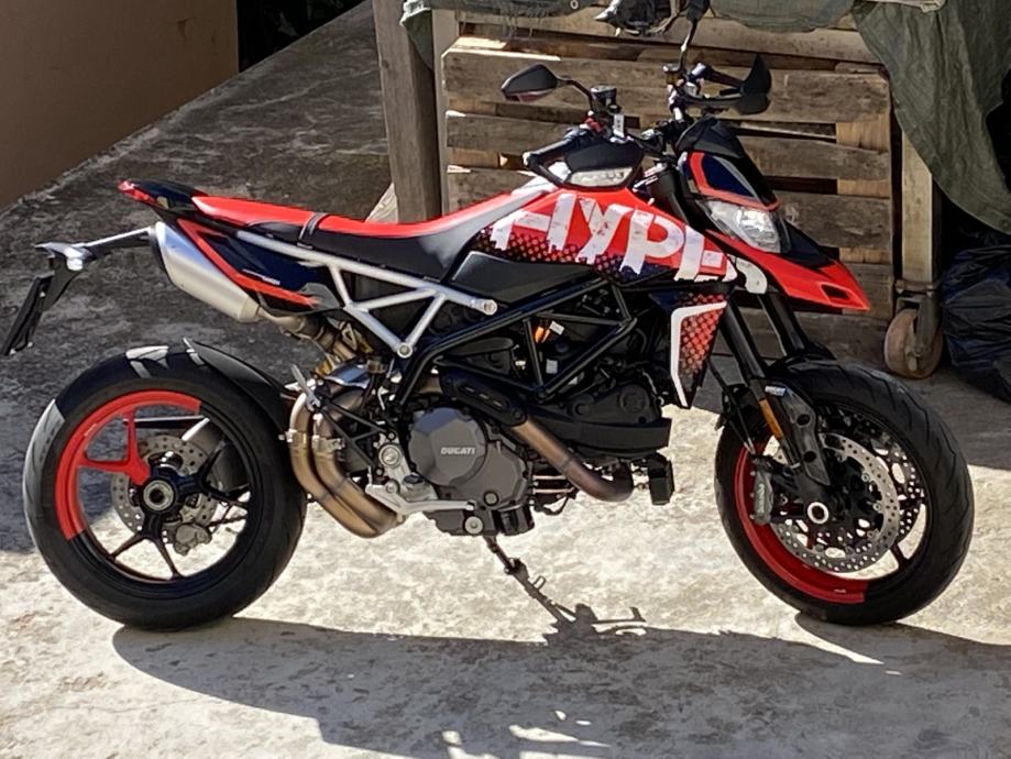 Ducati Hypermotard 950 RVE 937 cm3, 2021 god.