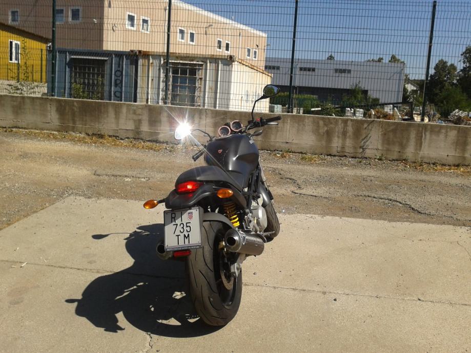 Ducati monster 618 cm3 zamjena za auto, 2003 god.