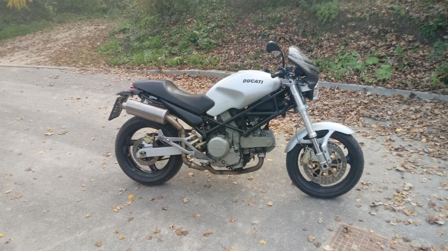 Ducati Monster 620ie 618 cm3, 2004 god.