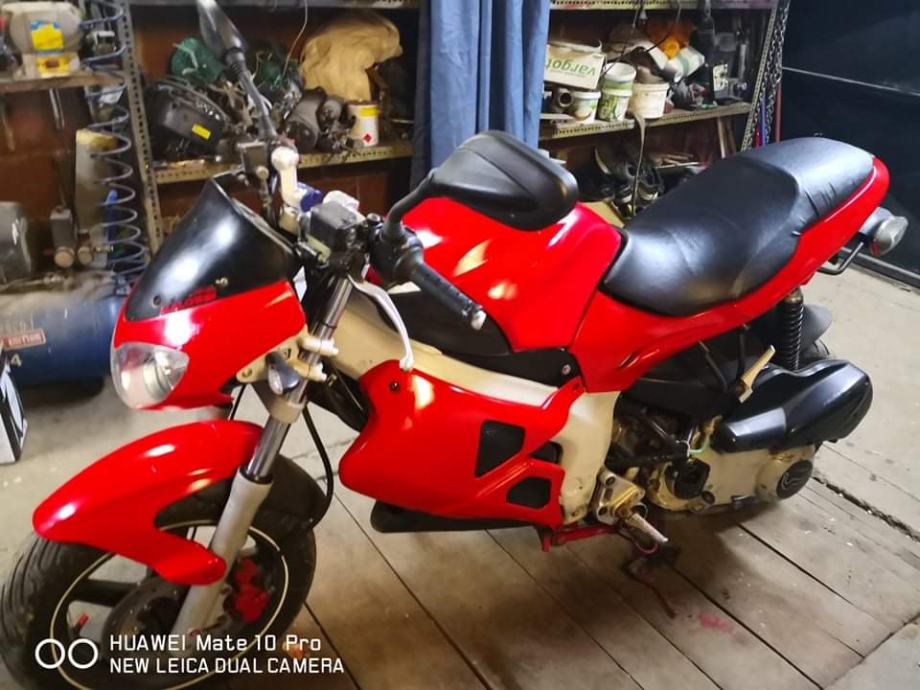 Gilera Dna 180 cm3, 2003 god.