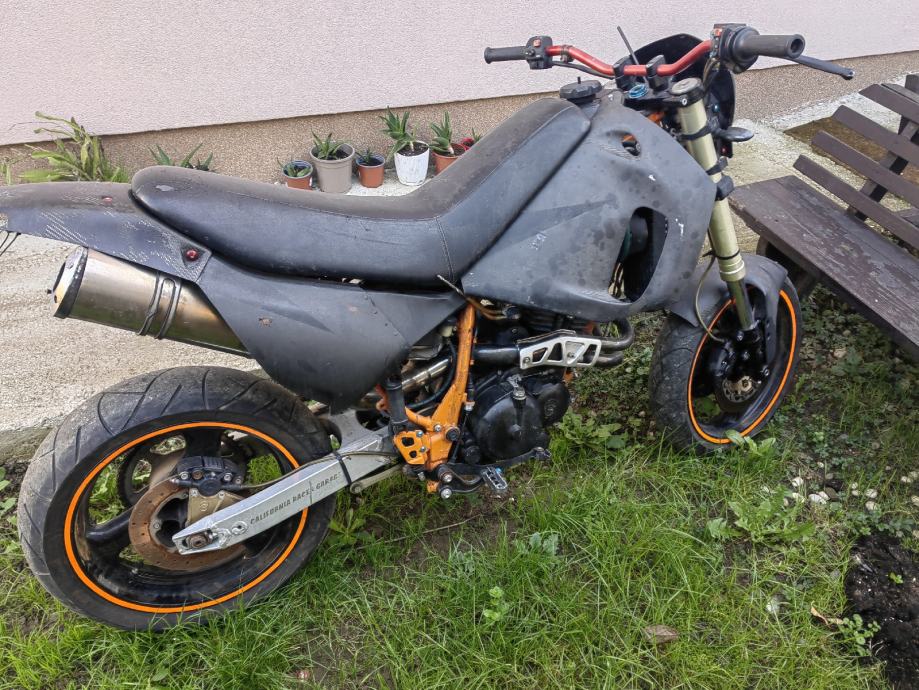 Gilera Gilera 650 super moto 650 cm3, 2009 god.