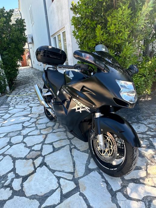 Honda 1100 Xx 1100 cm3, 2000 god.