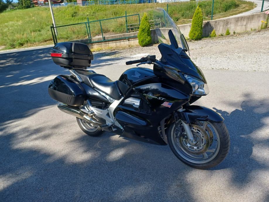 Honda 1300 cm3, 2006 god.
