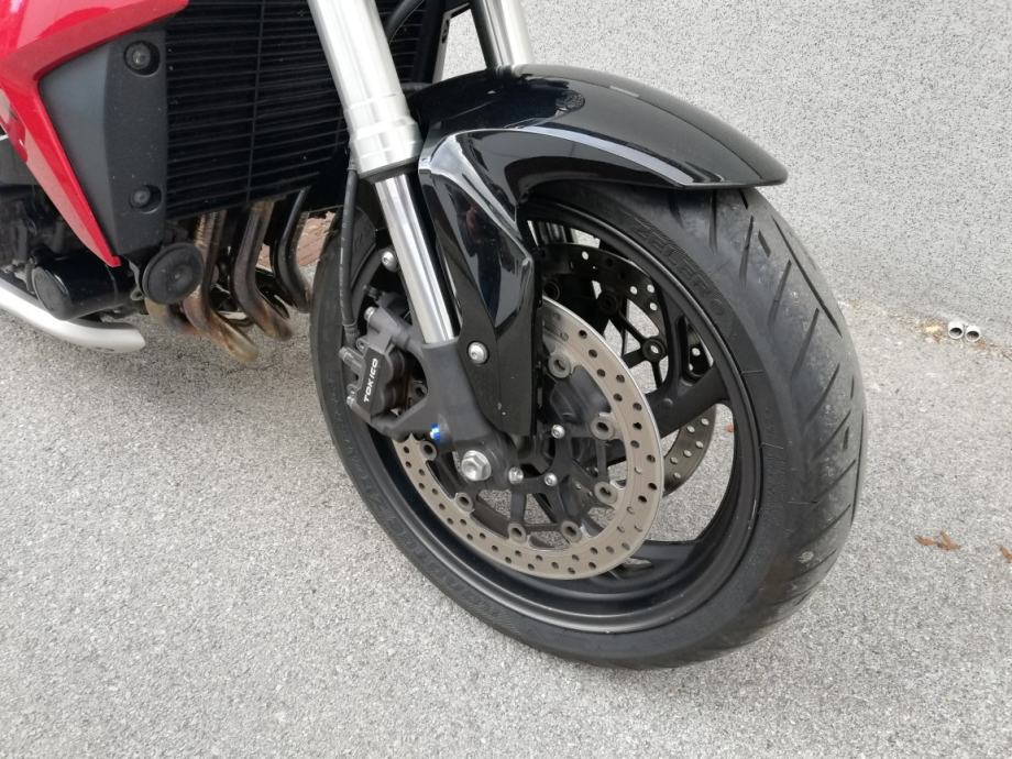 Honda CB 1000 R 998 cm3, 2011 god.