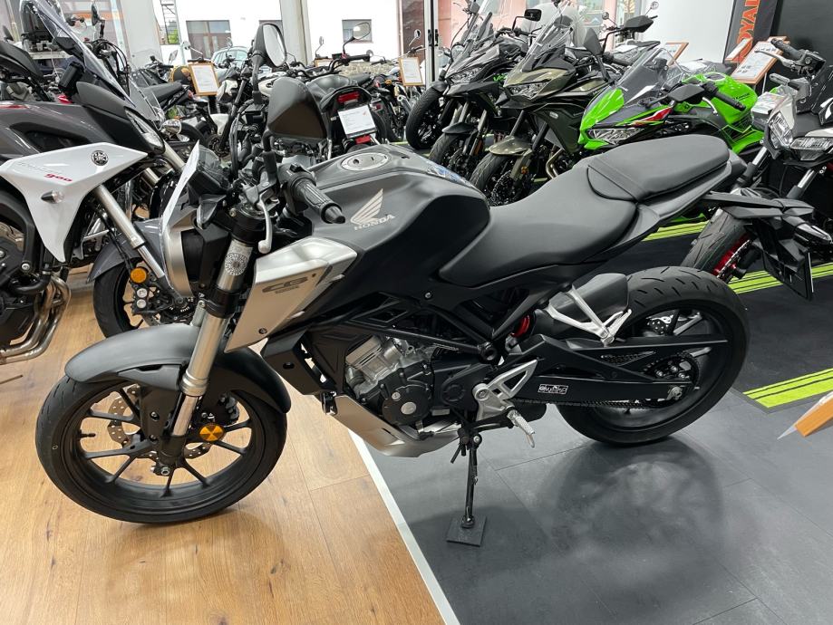 Honda Cb 125 R, 2019 god.