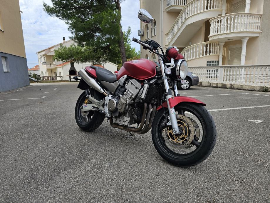 Honda CB 900F 900 cm3, 2006 god.