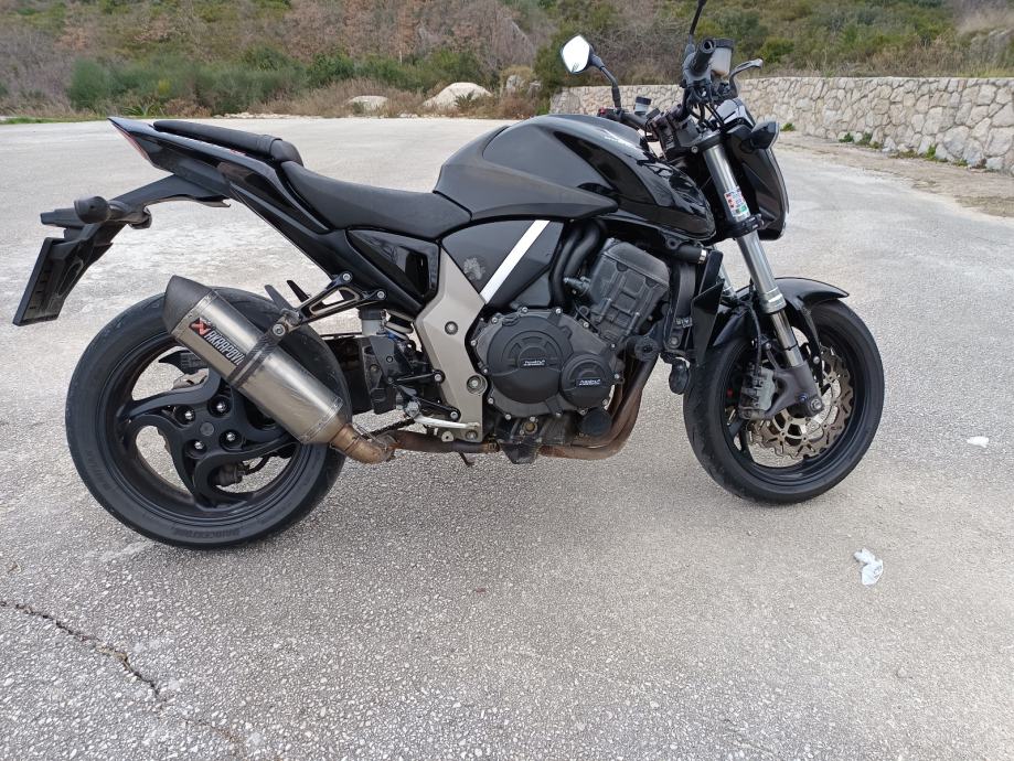 Honda CB1000R SC60 998 cm3, 2009 god.