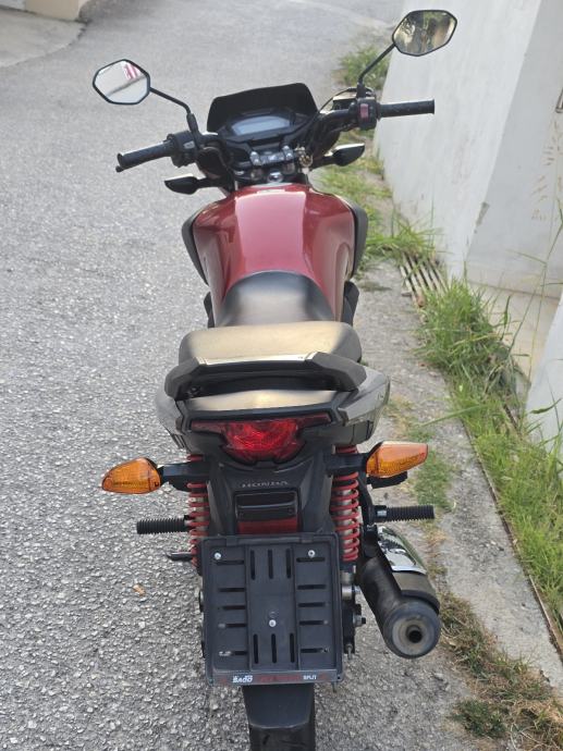 Honda CB125F 124 cm3, 2022 god.