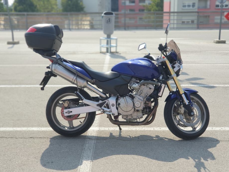 Honda cb600f hornet 599 cm3, 2006 god.
