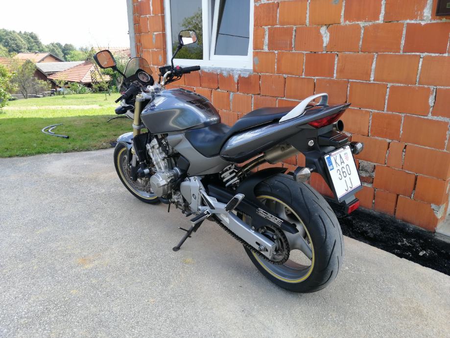 Honda CB600F HORNET 599 cm3, 2005 god.
