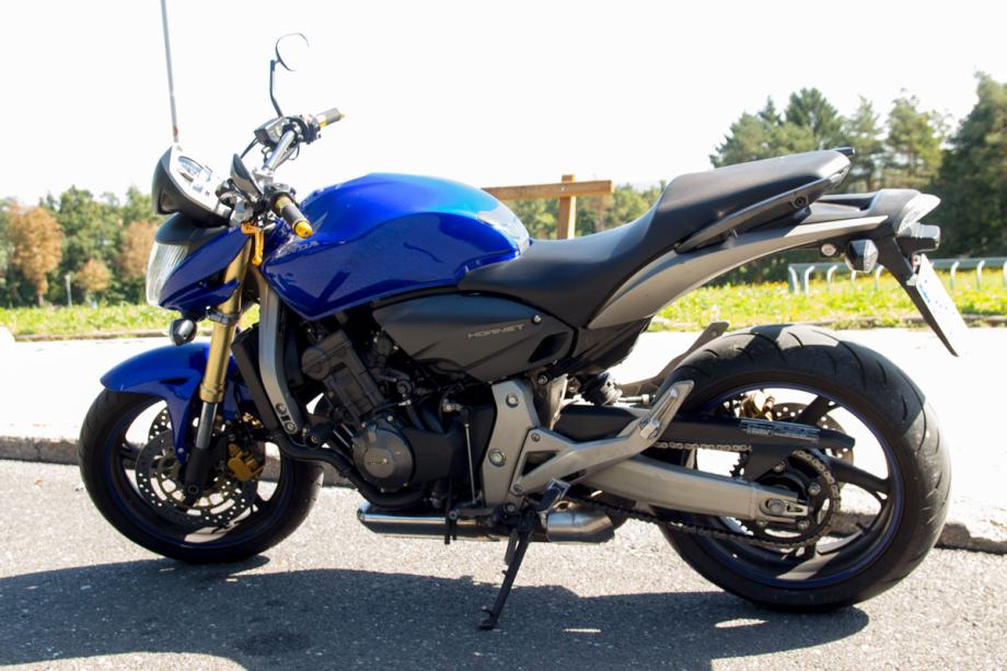 Honda CB600F Hornet 599 cm3, 2007 god.
