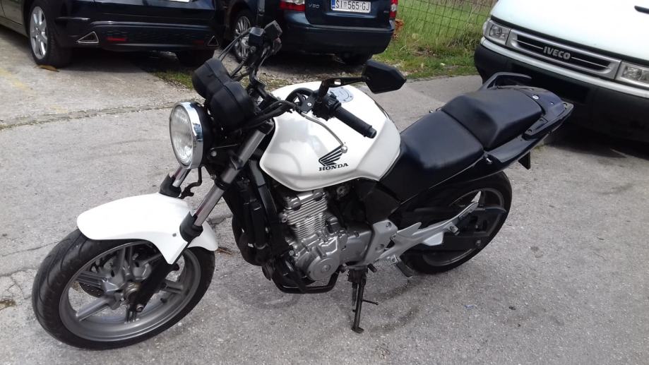 Honda CBF 500 cm3 reg 8mj 2020, 2005 god.