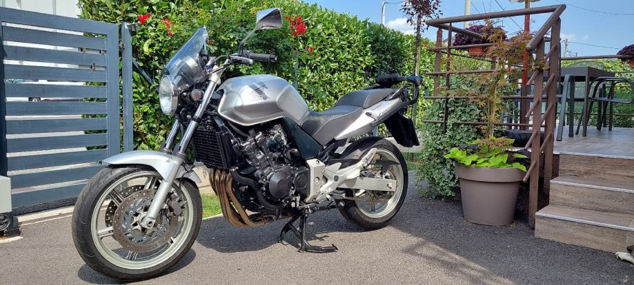 Honda Cbf 600n 599 cm3, 2007 god.