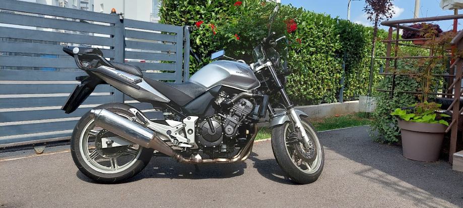 Honda Cbf 600n 599 cm3, 2007 god.