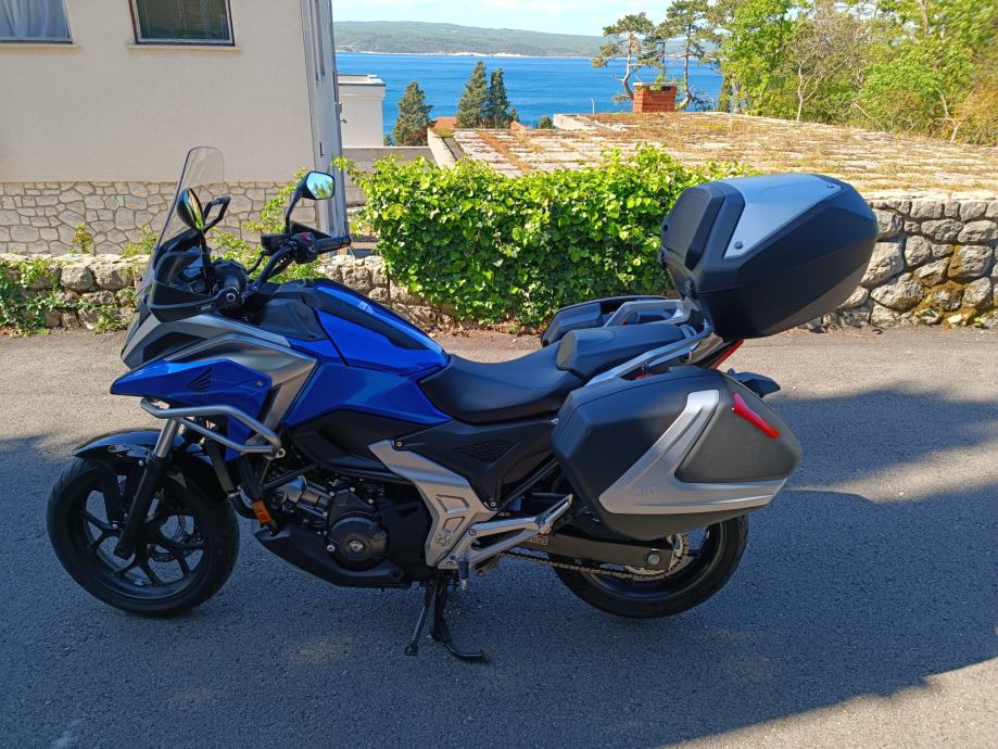 Honda NC 750 DCT 750 cm3, 2021 god.