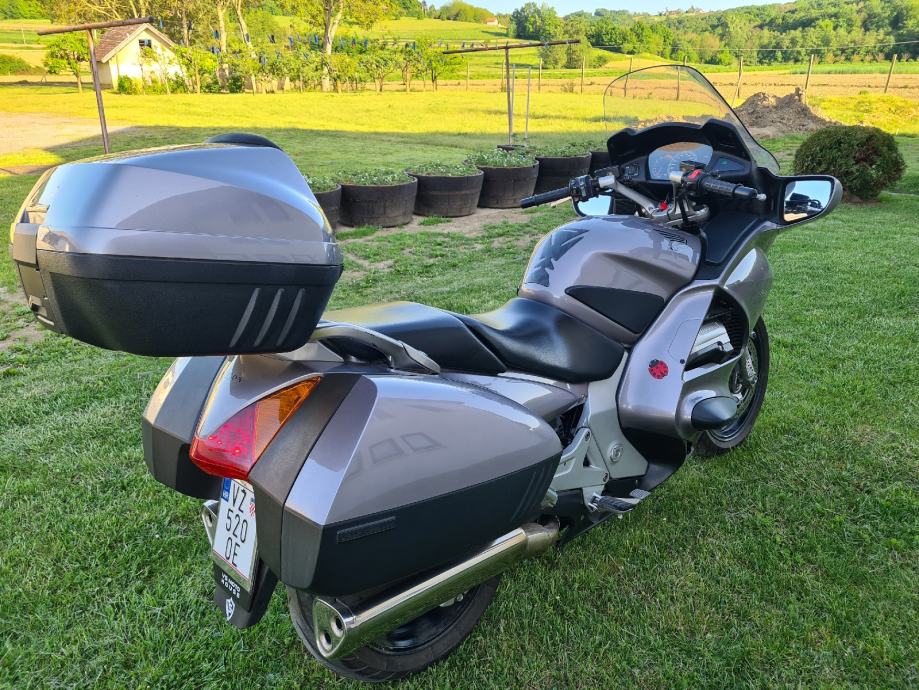 Honda Paneuropean 1300 1300 cm3, 2002 god.