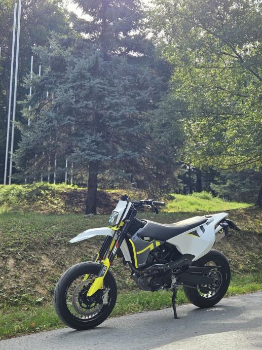 Husqvarna 701 SM, 2021 god.