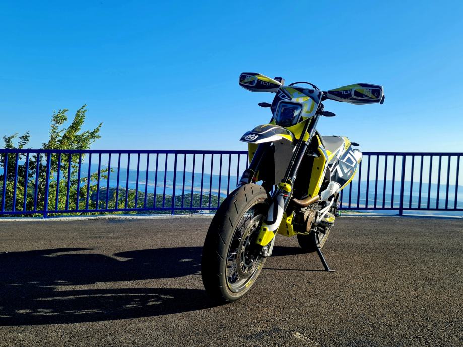 Husqvarna 701 SM, 2022 god.