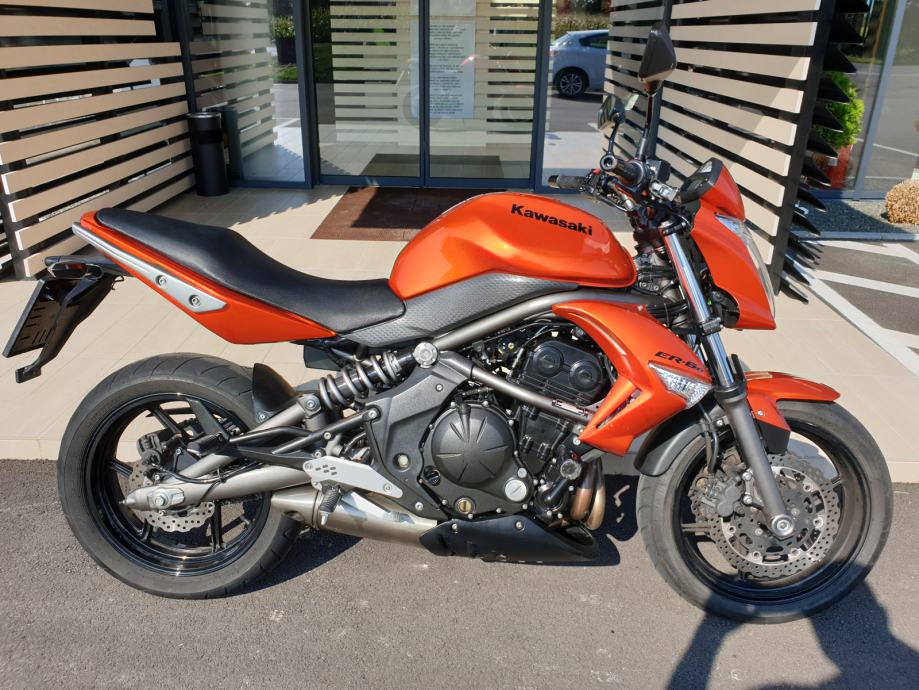 Kawasaki Er-6n 649 cm3, 2009 god.