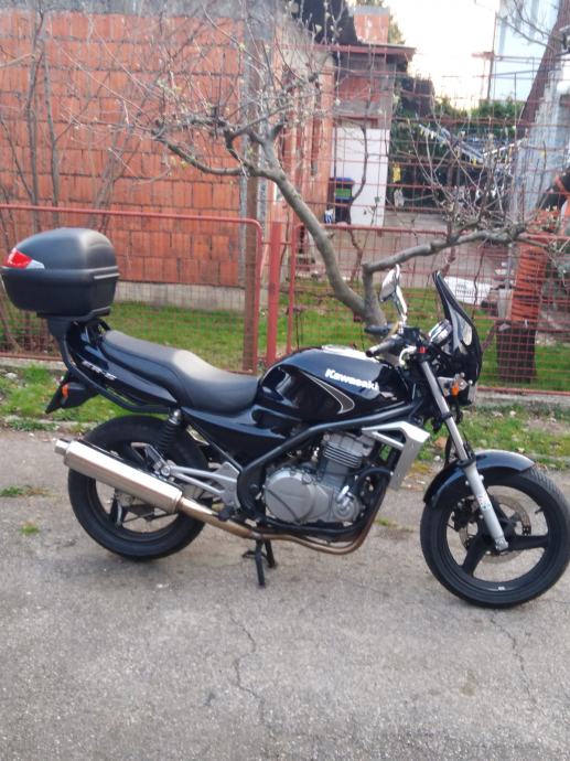 Kawasaki ER5 500 cm3, 2006 god.