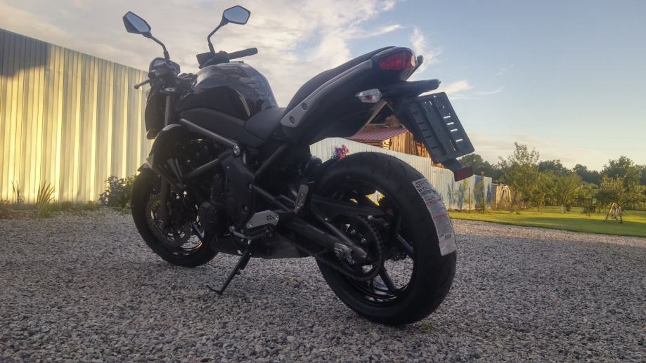 Kawasaki ER6N 650 cm3 ABS, 2009 god.