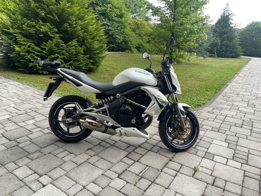 Kawasaki Er6n 650 cm3, 2009 god.