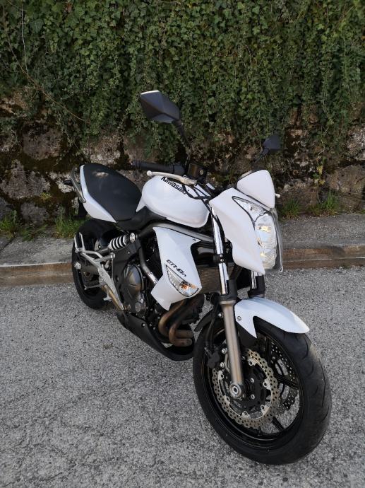 Kawasaki Er6n Er6 n Er6 649 cm3, 2009 god.